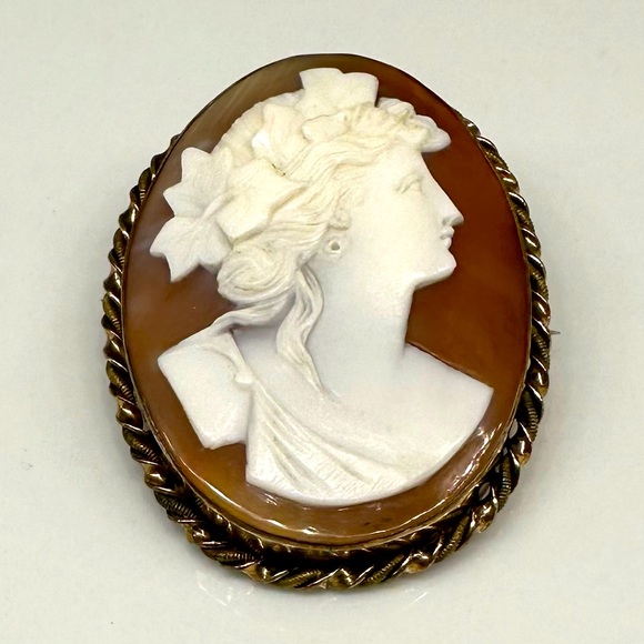 Jewelry | Antique Gold Filled Plated Right Facing Portrait Cameo ...